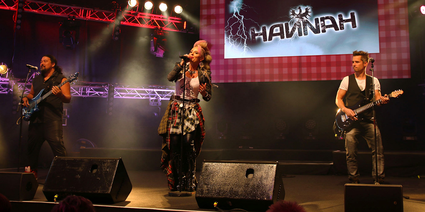 » Hannah: Musik ist Kunst und wir sind Kunstfiguren