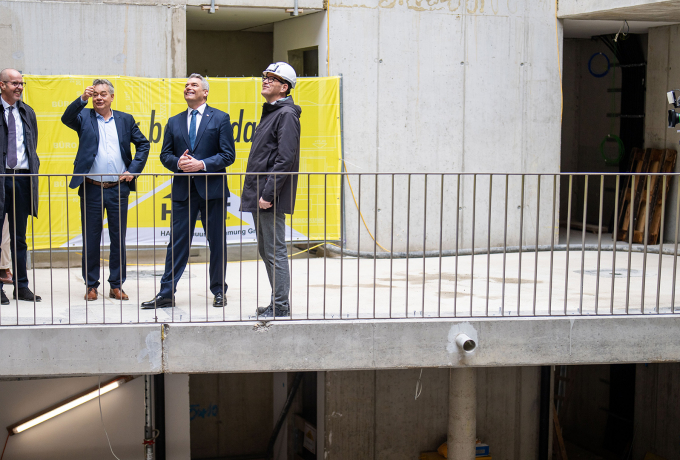 Regierung will Bauwirtschaft aus dem Konjunkturkeller hieven ...