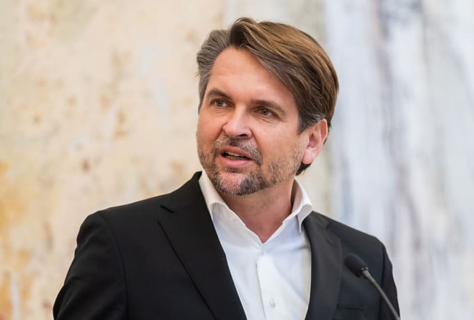 Peter Lehner will Kassen­leistungen durchforsten | dolomitenstadt