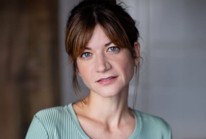 Julia Rosa Peer – die vielseitige Brückenbauerin | dolomitenstadt